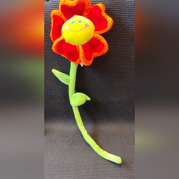 Circus Circus | Toys | 24 Bendable Plush Flower Toy | Poshmark